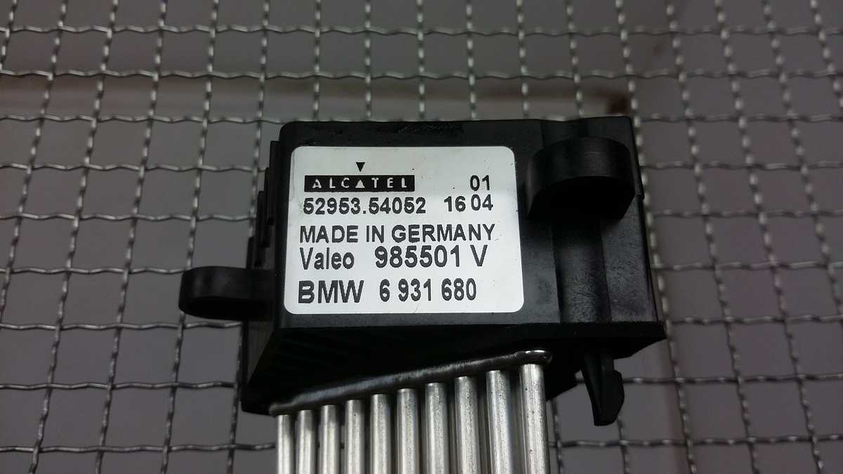 BMW X5 (E53) hard top / closed Off-Road vehicle (2000-05-2007-02 ...