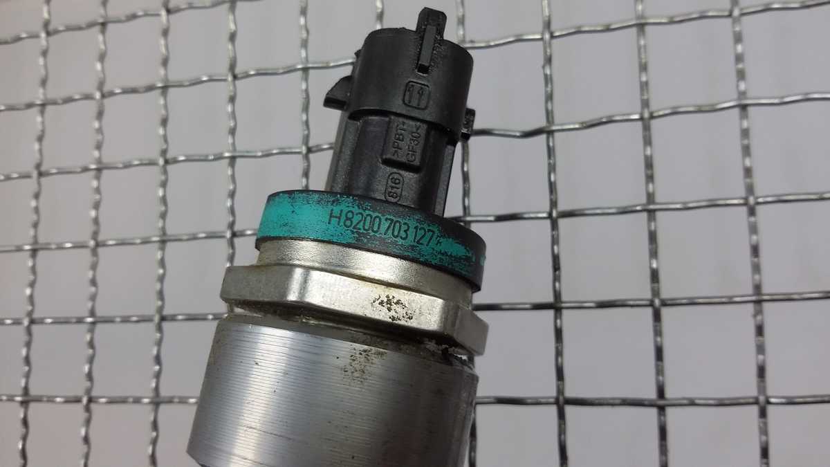 RENAULT MASTER II (FD) box / van / cargo (1998-07-), Distribuitor ...